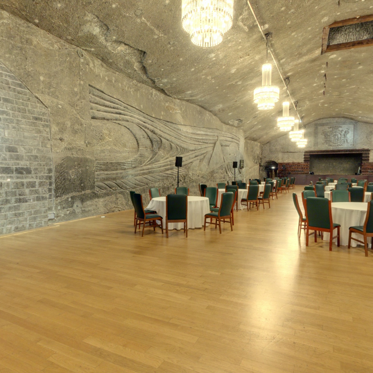 Realsee VR | Kopalnia Soli „Wieliczka” Komora Warszawa